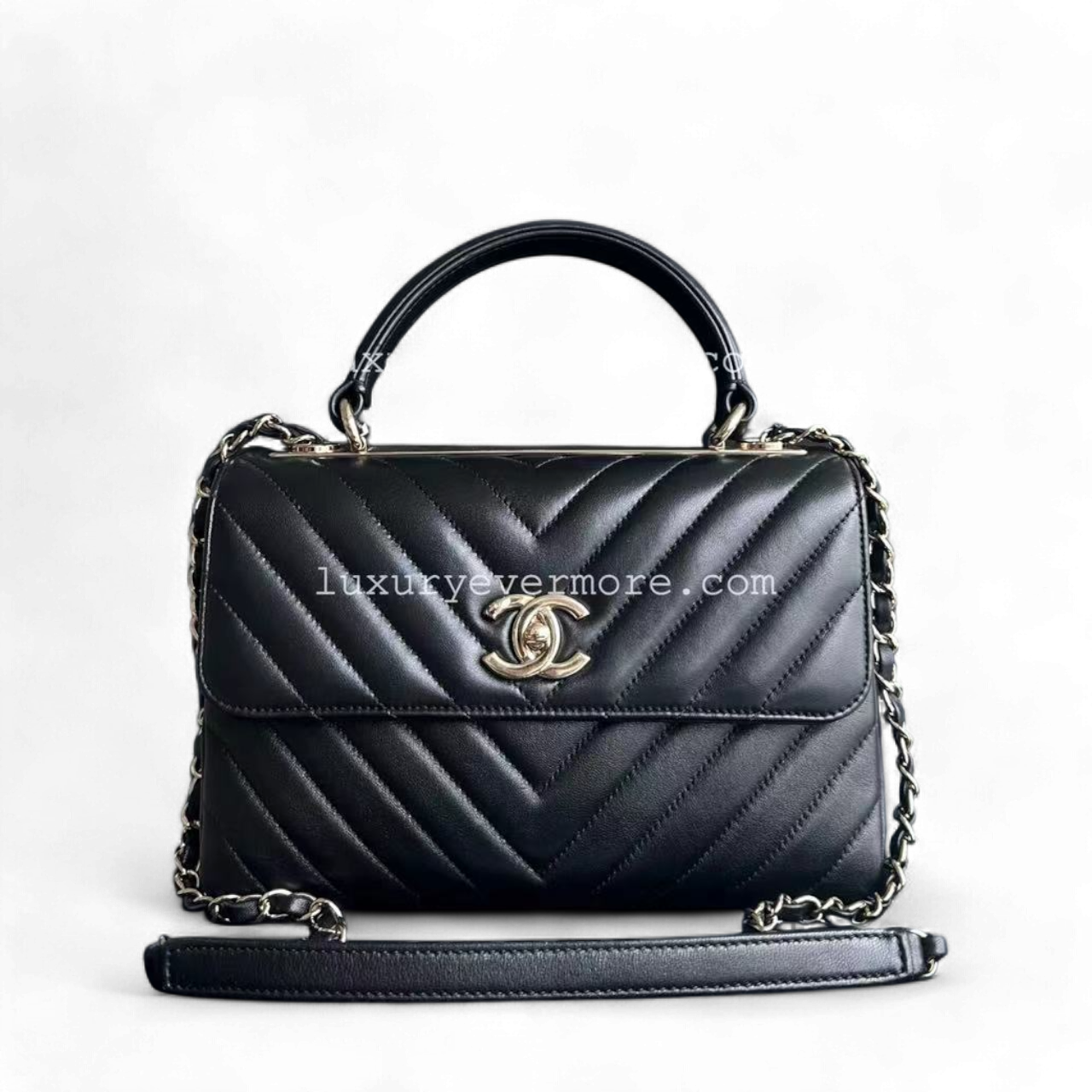 Chanel Trendy CC Small 25CM Chevron Lambskin Black with Golden Hardware ...