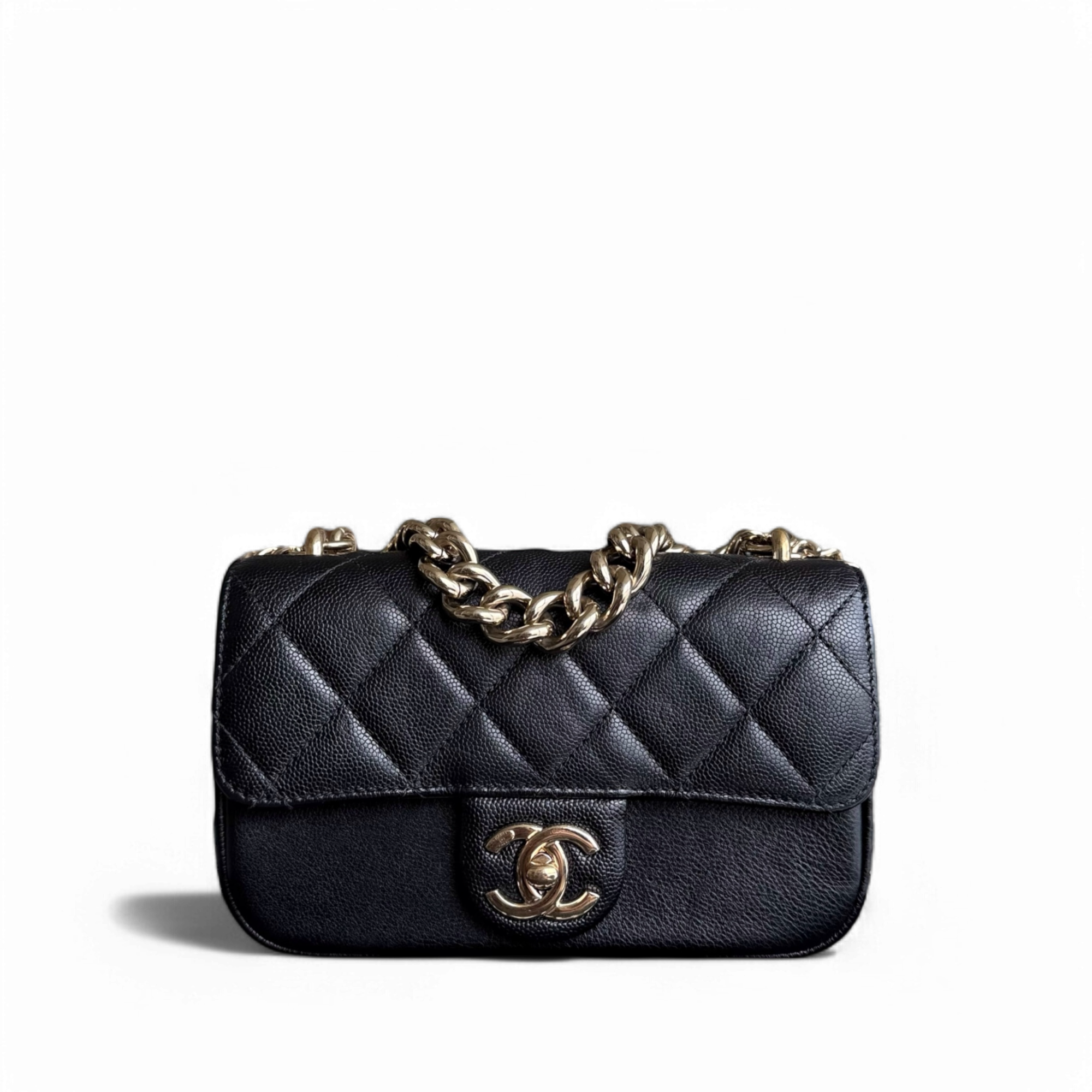 Chanel Seasonal Chain Flap - Caviar 20CM Quilted Black Gold Hardware S