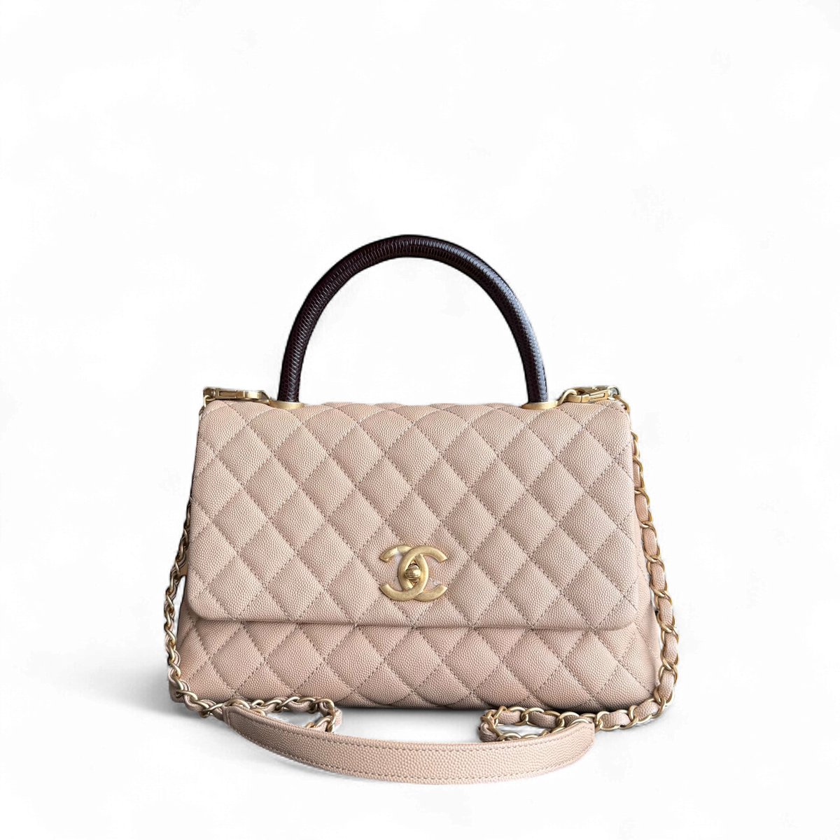 Unraveling the Iconic Chanel Logo: The Symbol of Luxury and Elegance