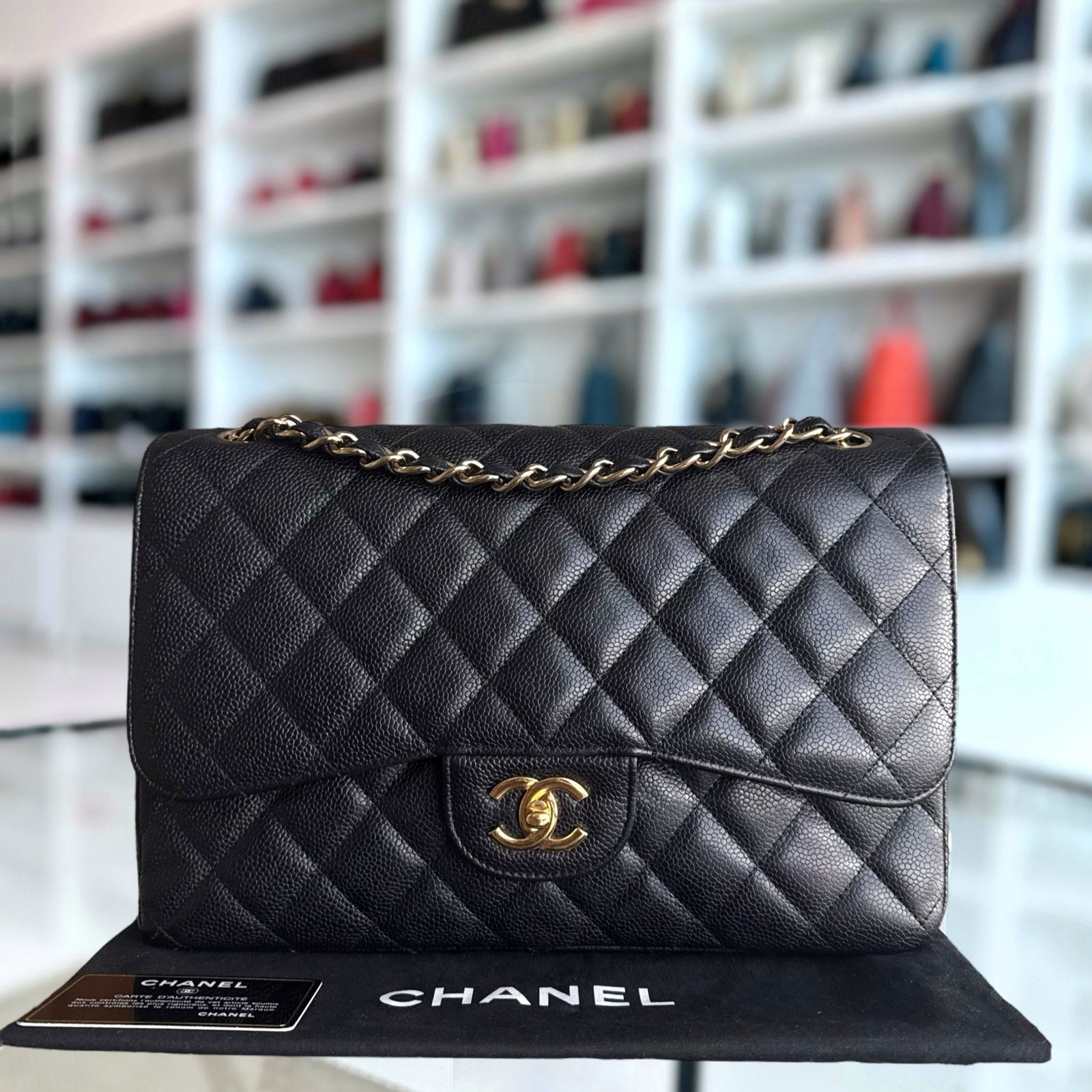 Unraveling the Iconic Chanel Logo: The Symbol of Luxury and Elegance